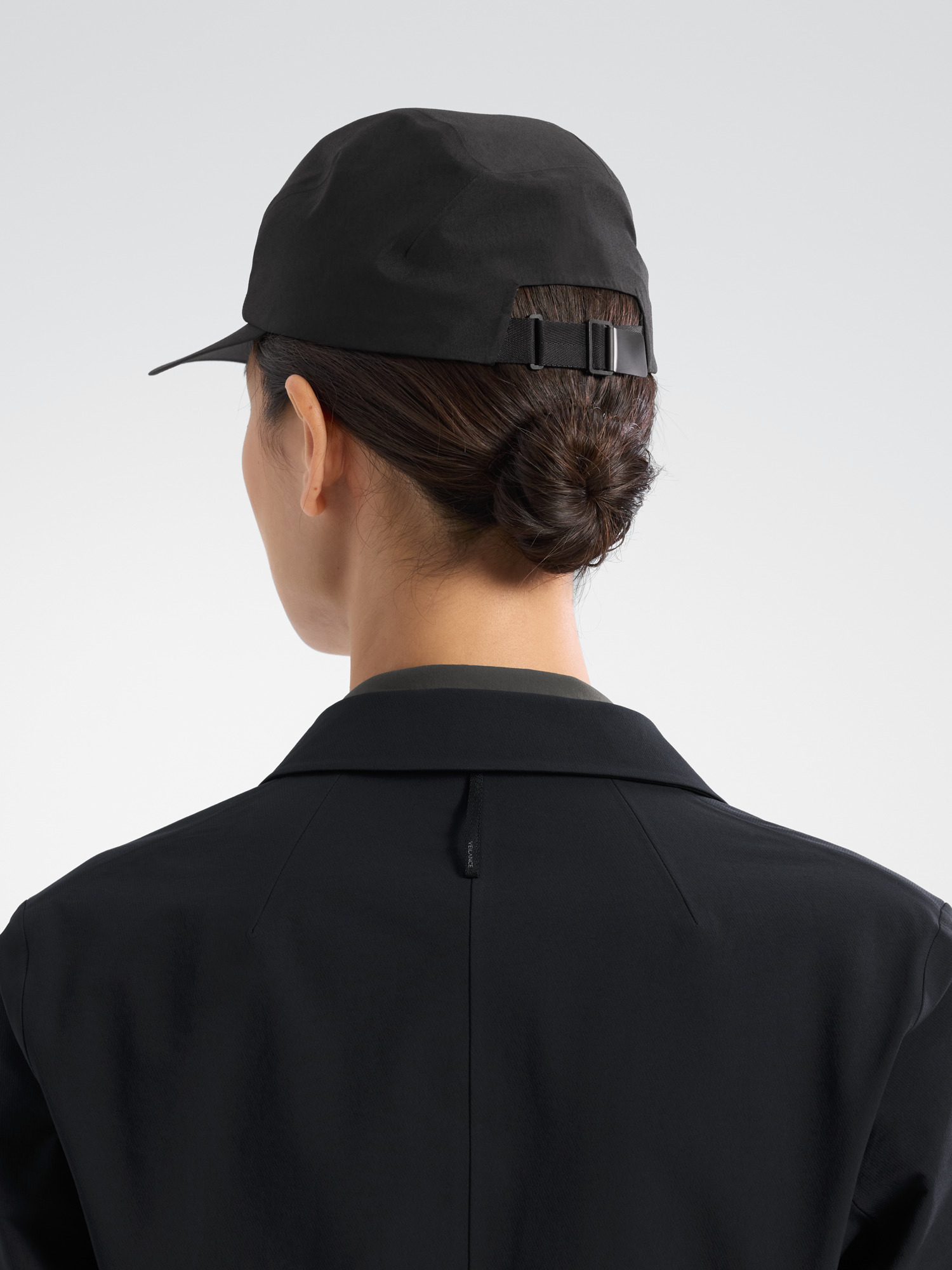 Arc'teryx Stealth Cap | Mall of America®