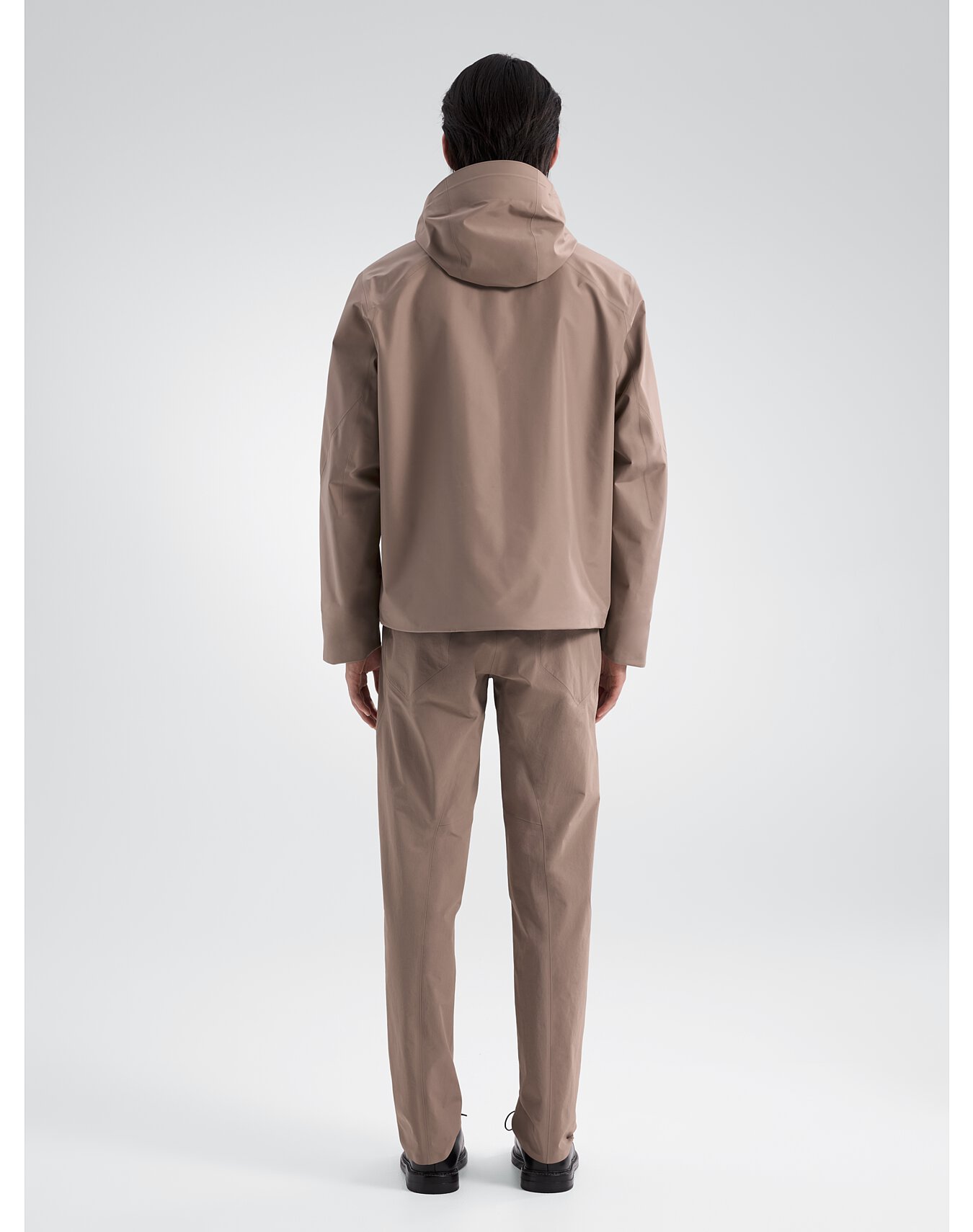 Arc’Teryx Perron Jacket International Shipping